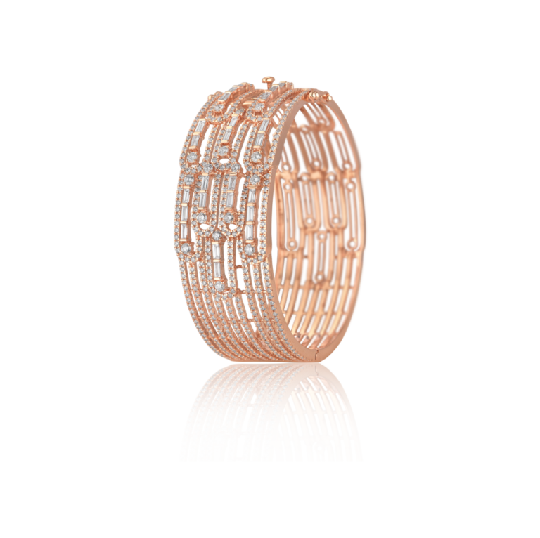 The Importance of Ergonomics in Jewellery Design - JewelBuzz Magazine