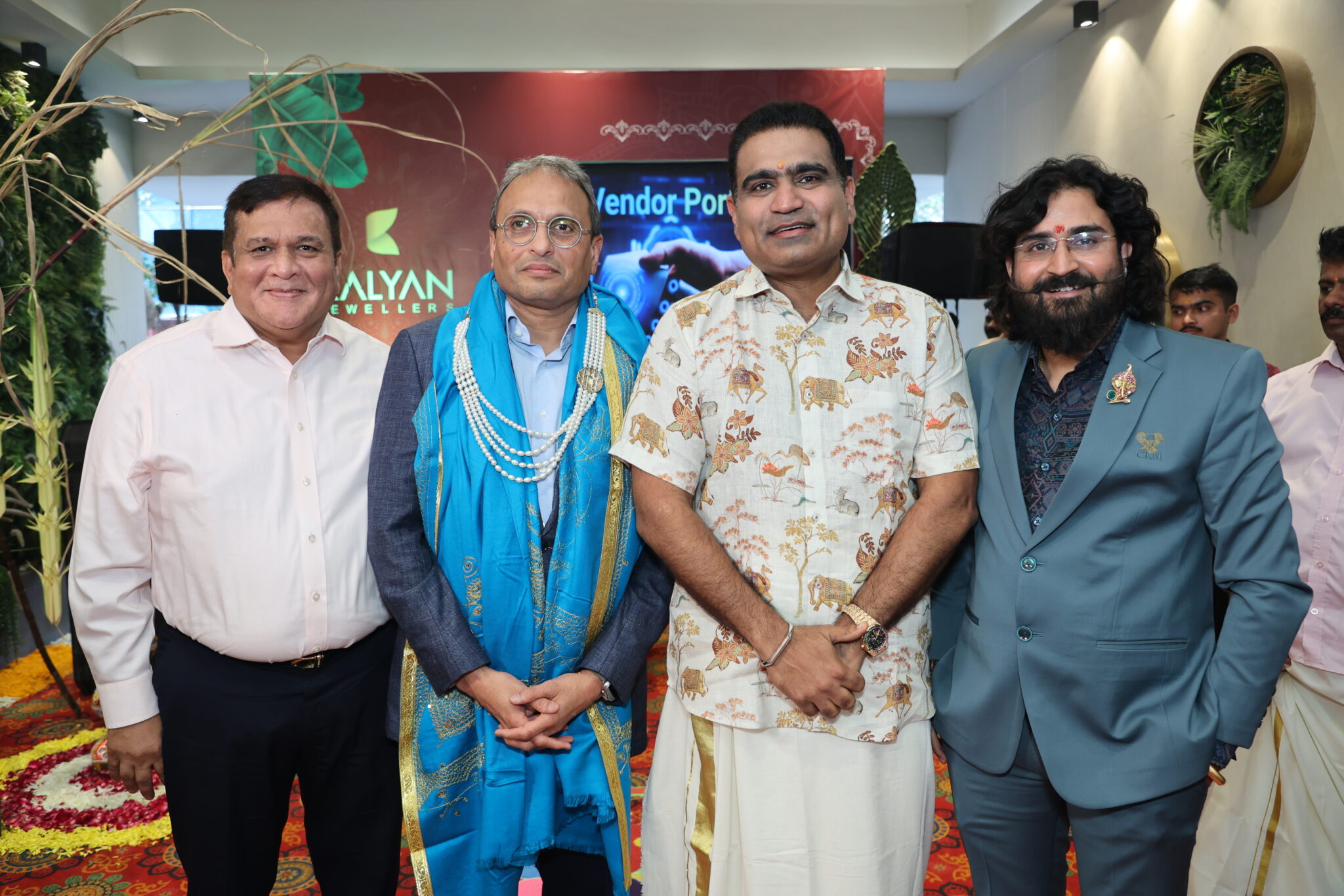 Russell Mehta Inaugurates Kalyan Jewellers’ Crystal Vendor Portal ...